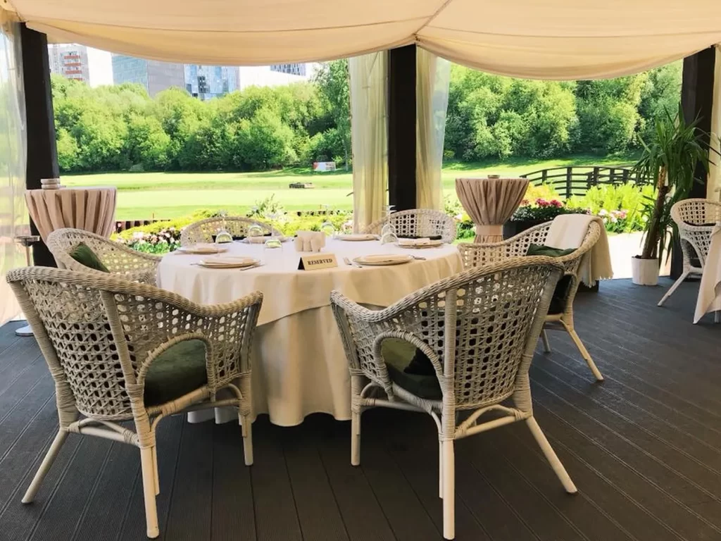 Reservation at VILLAGE KITCHEN restaurant - Moscow | KEYS