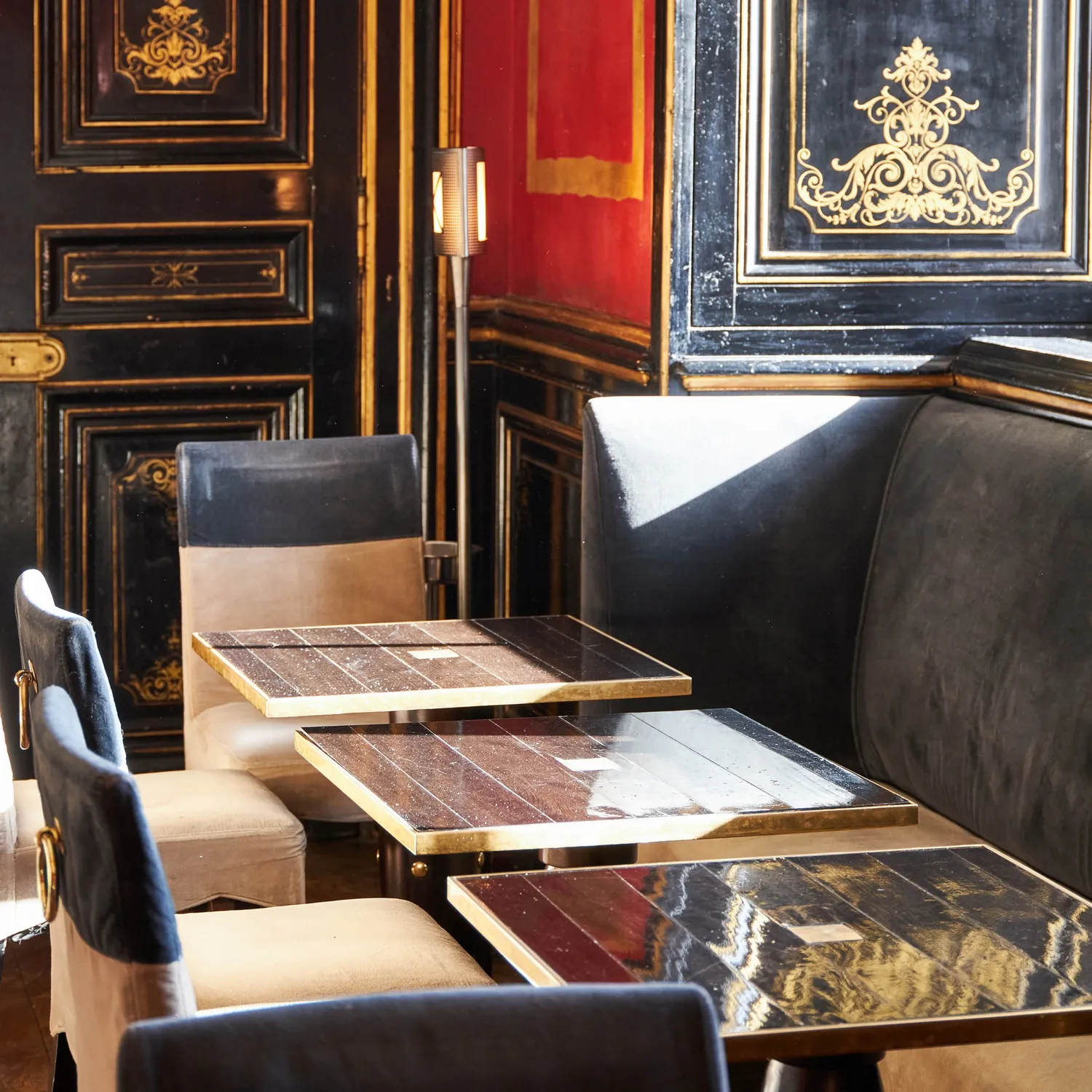 Reservation at LE CAFÉ MARLY restaurant - Paris | KEYS
