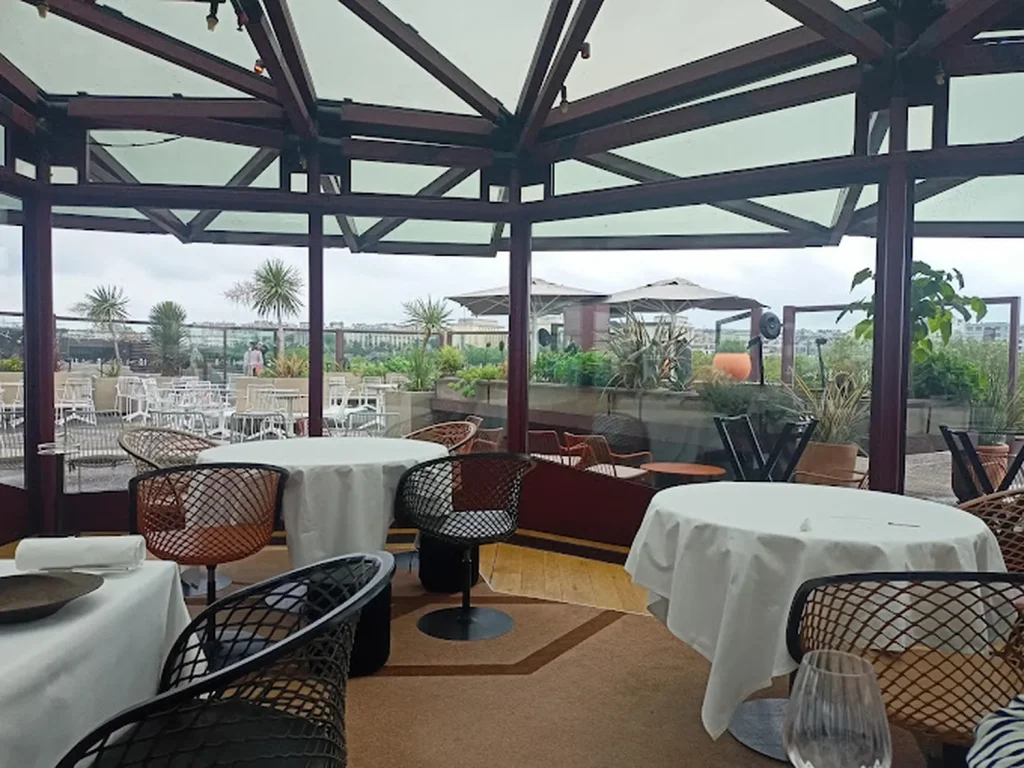 Reservation at LES OMBRES restaurant - Paris | KEYS