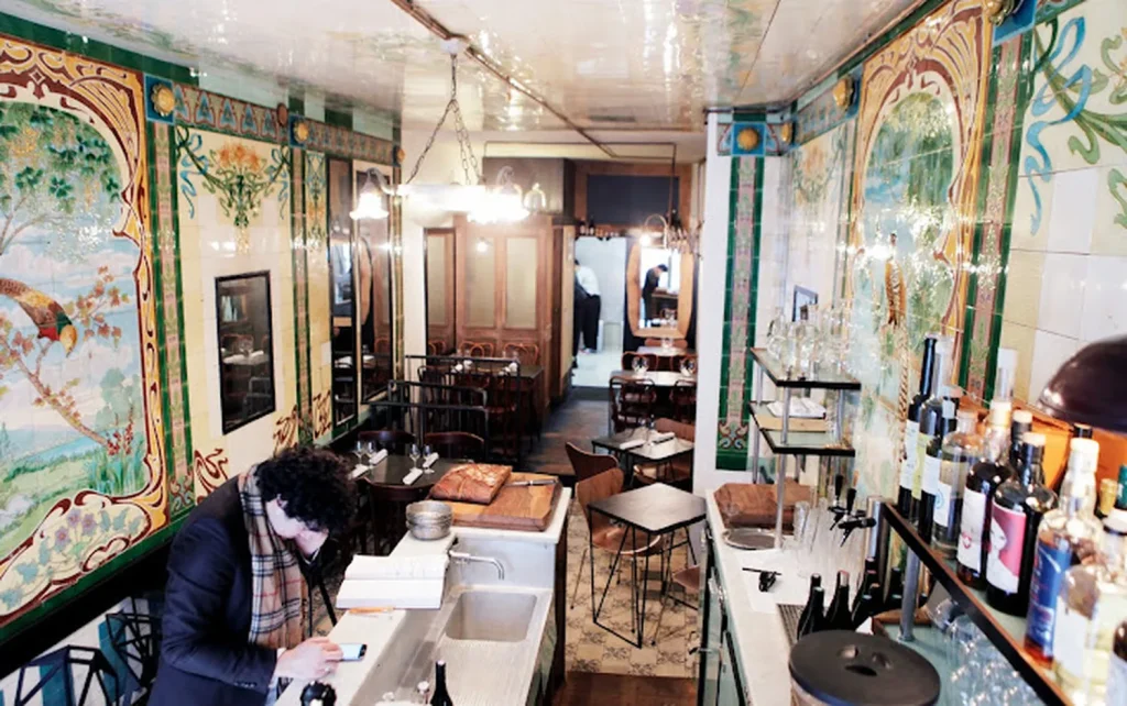 Reservation at VIVANT 2 restaurant - Paris | KEYS